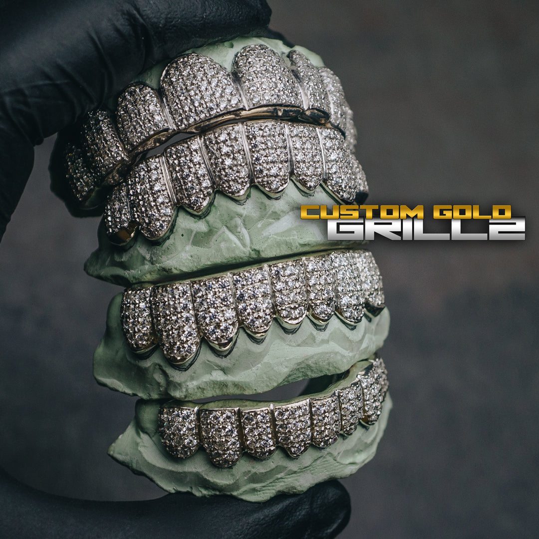 Custom Fully Iced Out VVS Moissanite Grillz (Straight) - Custom Gold Grillz